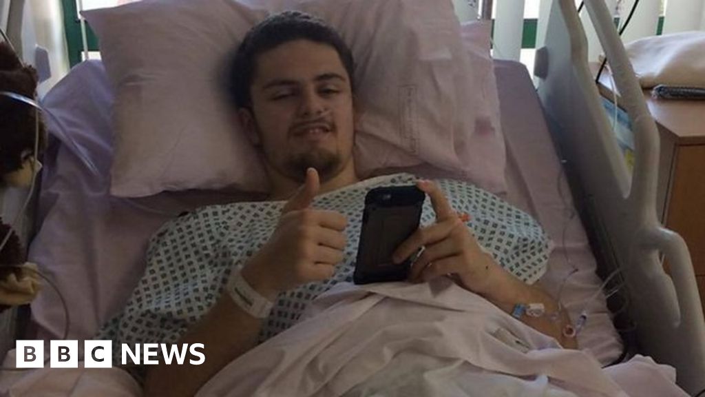 Student on how he broke his back at a trampoline park - BBC News
