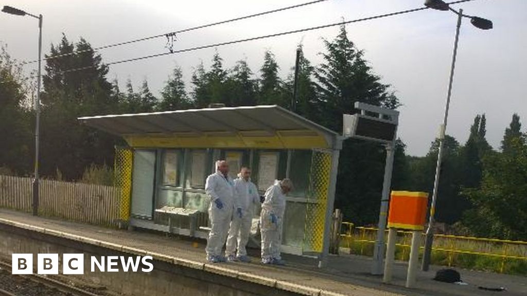 Teen seriously hurt in anti-Semitic attack at Manchester tram stop ...