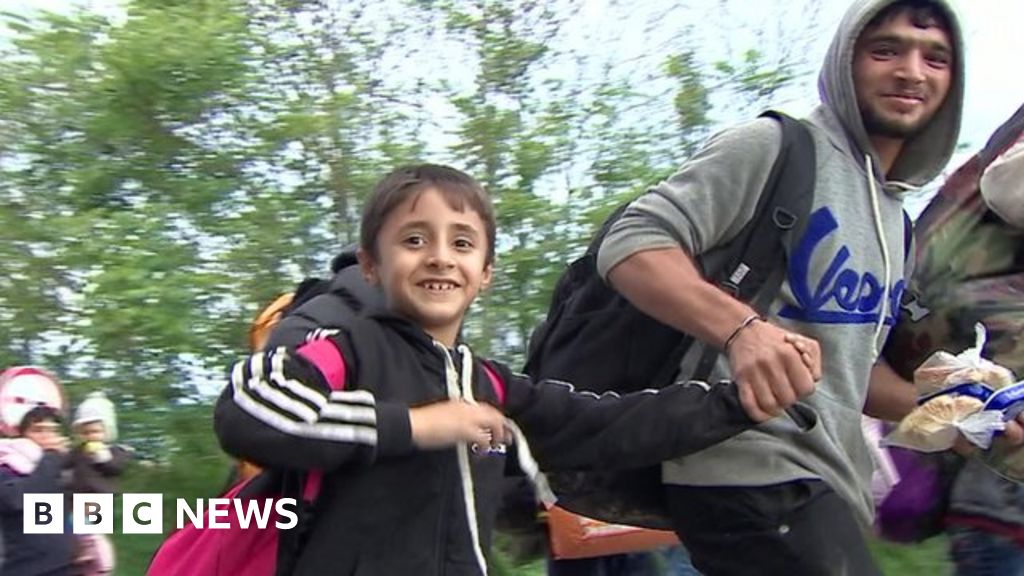 EU offers Turkey deal on tighter border controls - BBC News