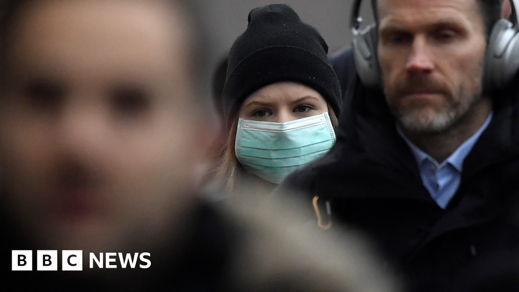 Jersey Hospital visitors reminded to wear masks