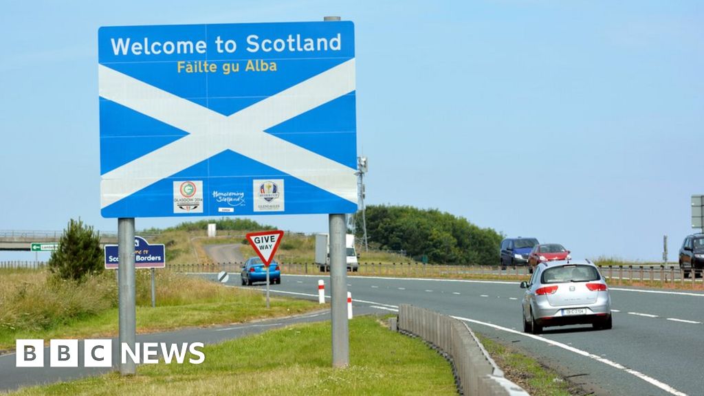 Coronavirus: Can Scotland close the border with England? - BBC News