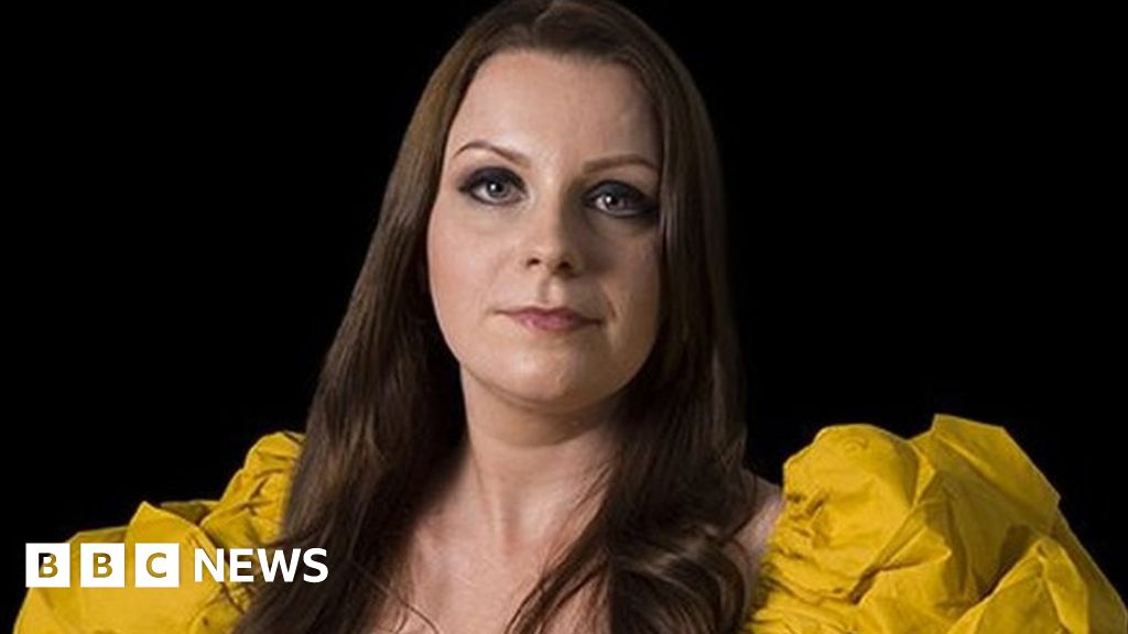 'What my terminal cancer diagnosis taught me about life' - BBC News