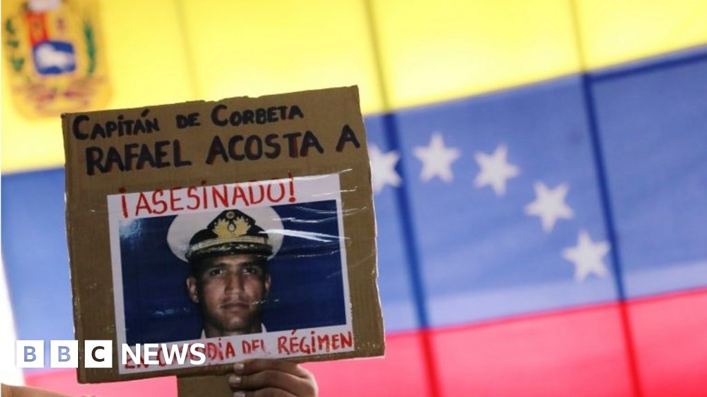 'Tortured' Venezuela captain buried without wife's consent - BBC News