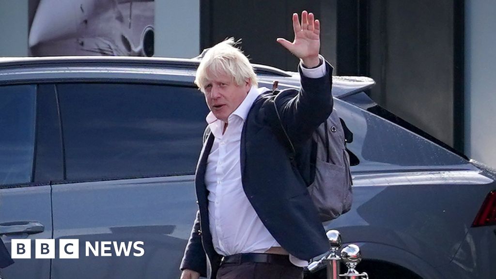 Boris Johnson did the right thing, says Scottish Tory MP - BBC News