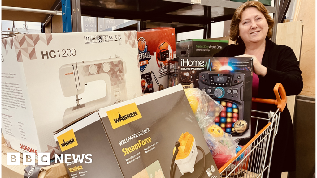 Milton Keynes: Council offers residents household items to borrow - BBC ...