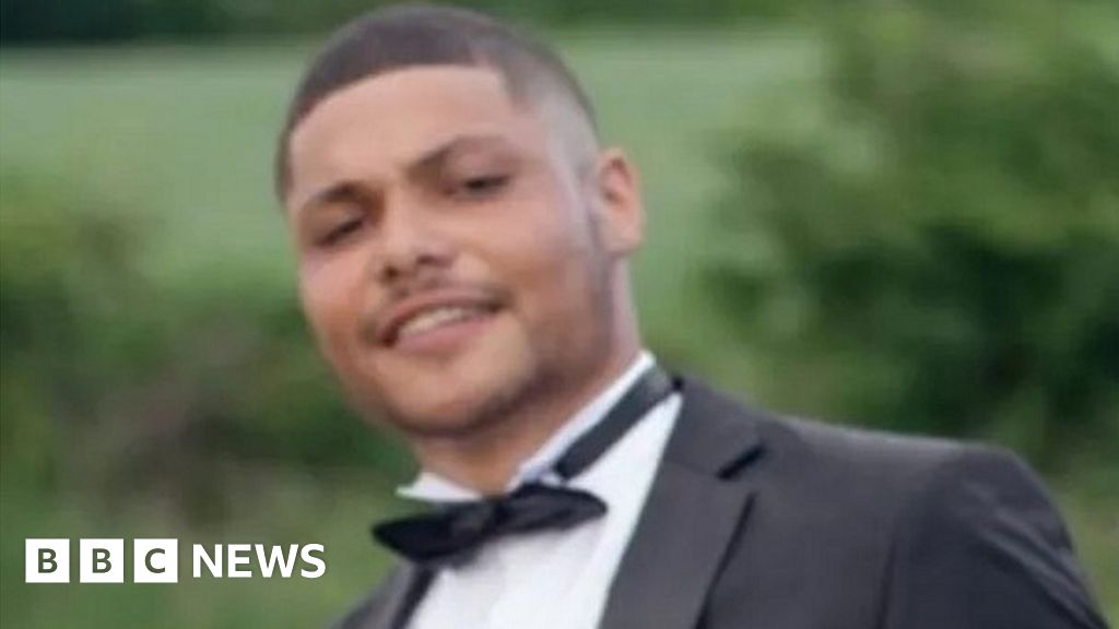 Leo Marcus: Murder victim's dad says pain is 'never ending' - BBC News
