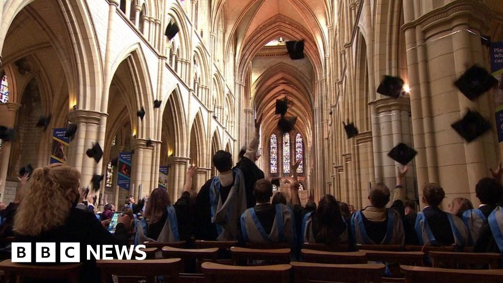 Exeter University class of 2020 graduate at last - BBC News