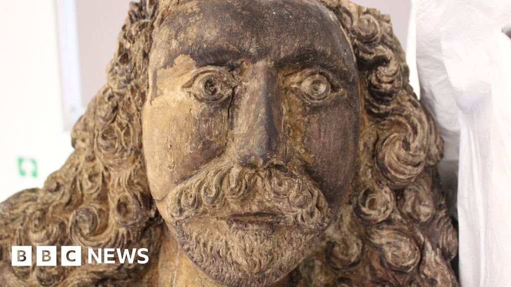 Norwich nightclub's Samson statue: Funds appeal launched