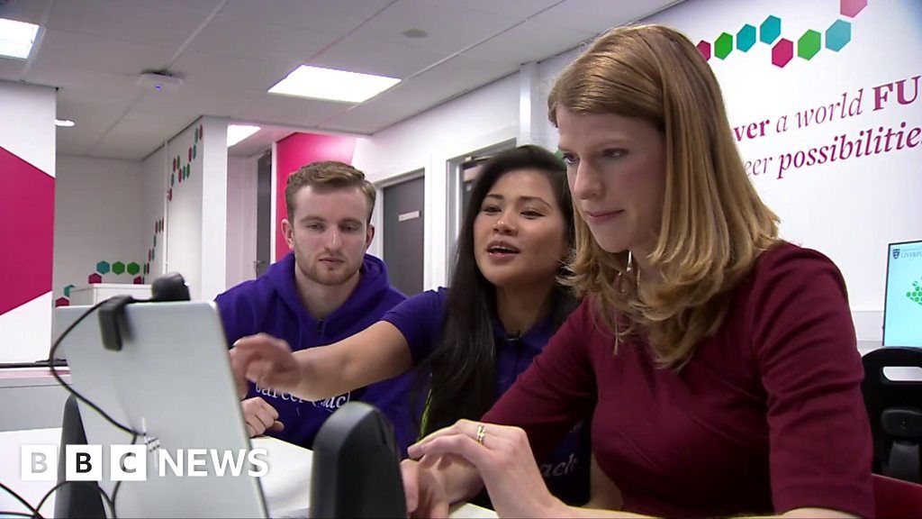 Could you do a video interview for your next job? - BBC News