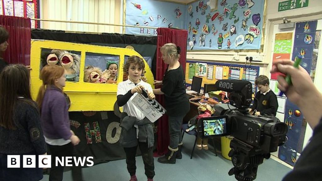 Home education rises by 65% in UK in last six years - BBC News