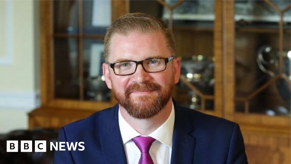 'Nothing capricious' in MLA's plans to publish RHI names - BBC News