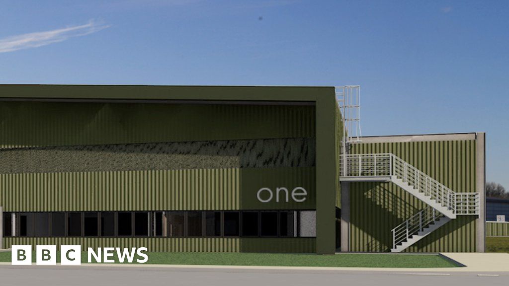 Science Museum plans Swindon storage expansion - BBC News