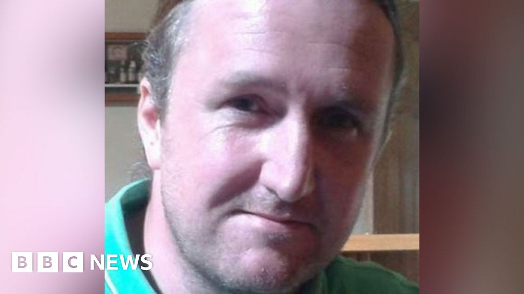 Glasgow man cleared of killing friend after Ben Nevis walk - BBC News