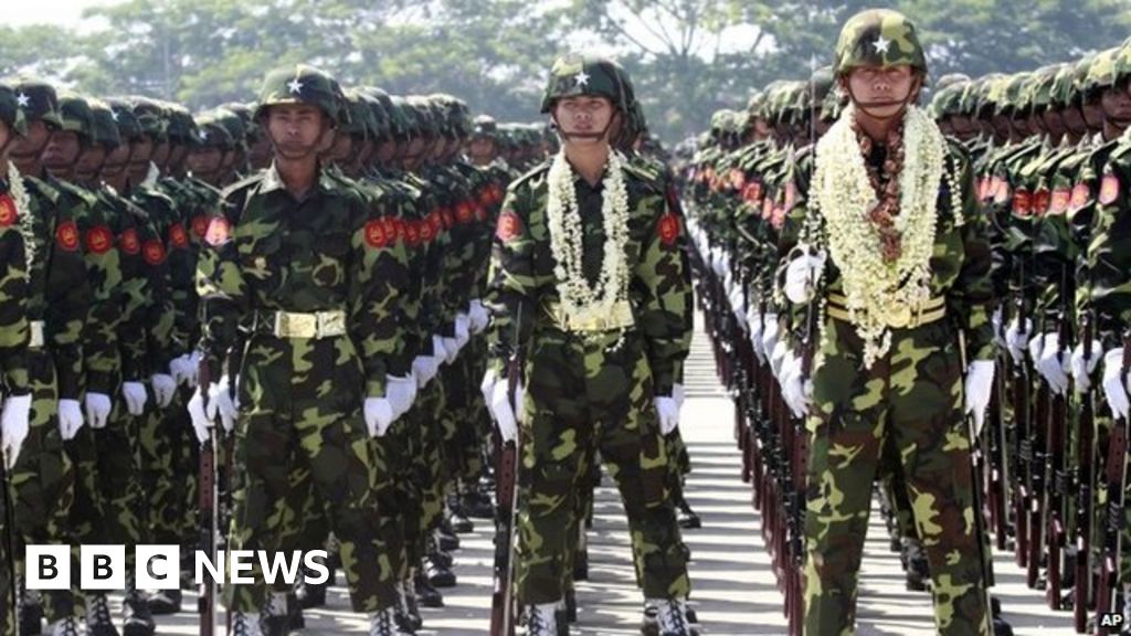 Myanmar's army chief 'will respect election result' - BBC News