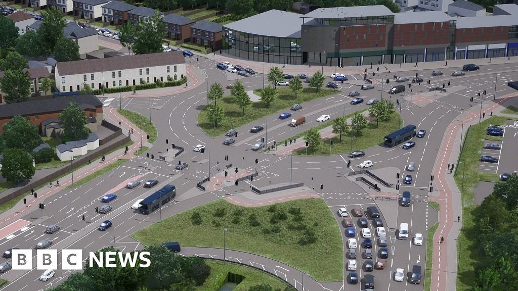 Army and Navy hamburger roundabout plan gets government cash - BBC News
