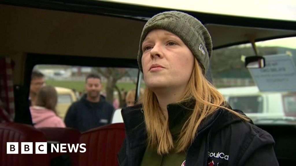 'I paid £10k for a campervan that never appeared' - BBC News
