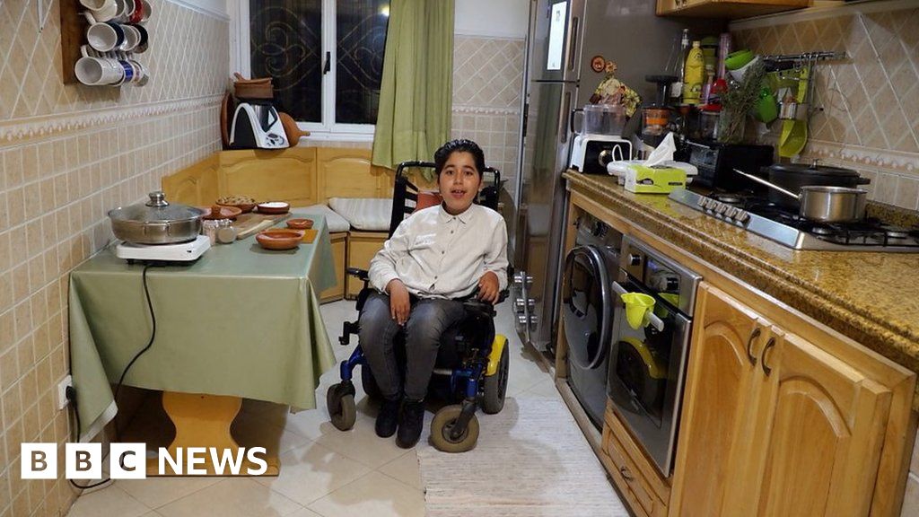 Moroccan boy becomes YouTube chef sensation