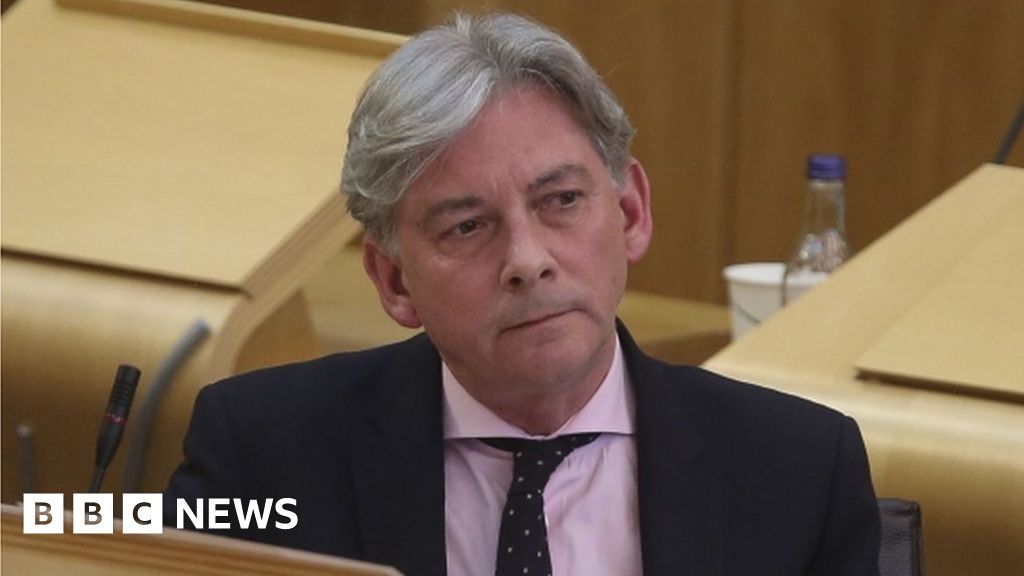Scottish Labour MSPs attempt to trigger leadership contest - BBC News