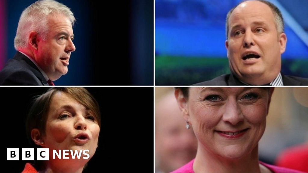 New Year messages from Welsh political leaders - BBC News