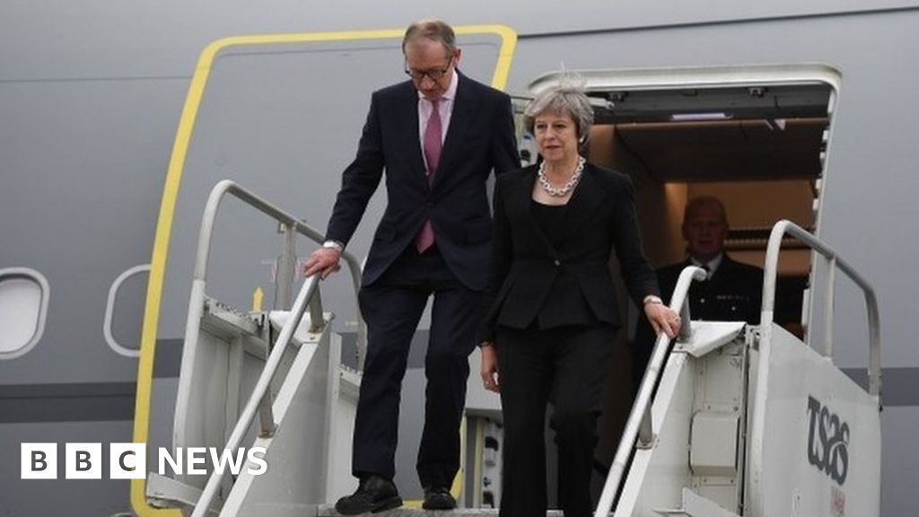 Brexit: May refuses to guarantee 'backstop' end date