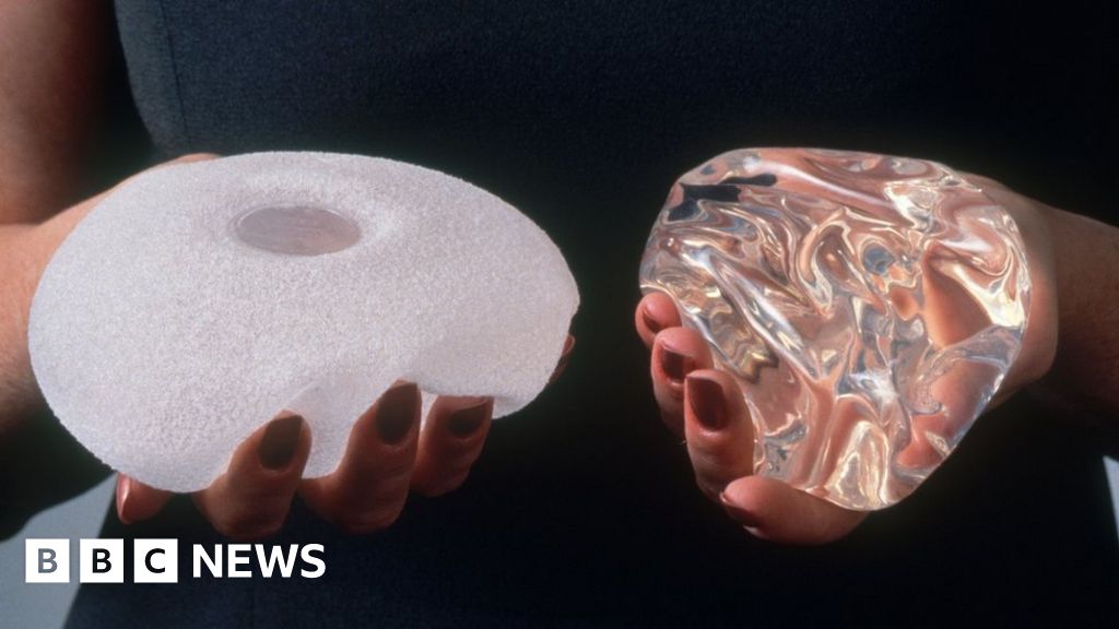 Women missing from breast implant register - BBC News