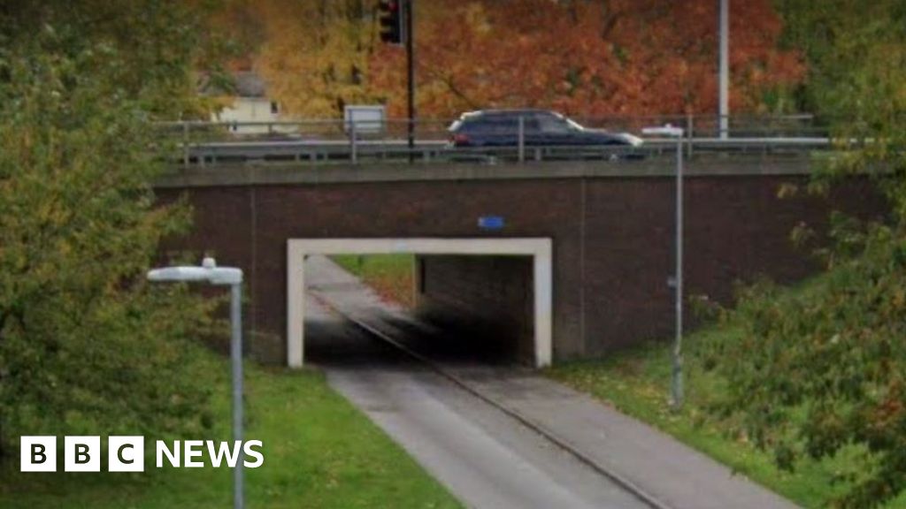 Bracknell Murder Investigation Launched After Man Dies