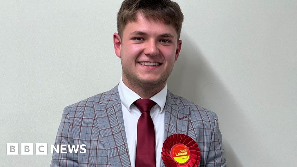 Labour win in Tamworth Borough Council by-election - BBC News