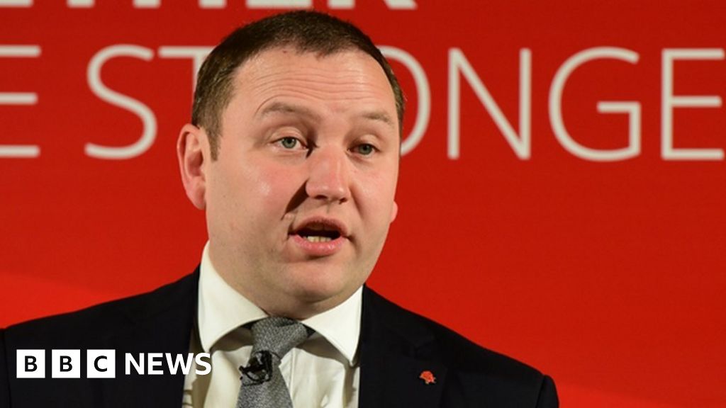 Unite pushes for de-selection of Labour MP Ian Murray - BBC News