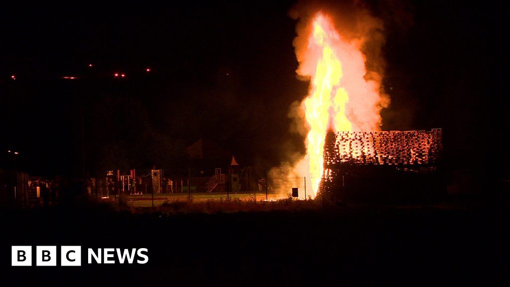 Water sprayed on homes near bonfire