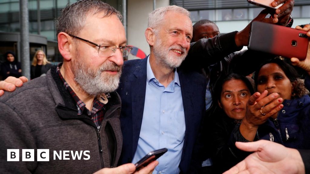 Election results: Labour takes control of Trafford Council - BBC News