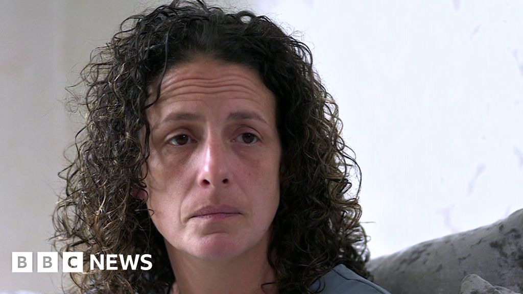 The domestic violence victims 'left begging for a home' - BBC News