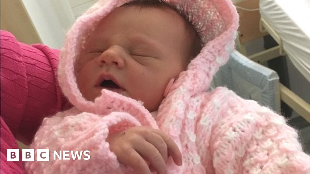 Three-week-old baby who died at house in Cupar is named - BBC News