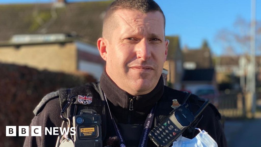 Rayon Pennycook: 'Traumatic' scene as PC tried to save stabbed boy ...