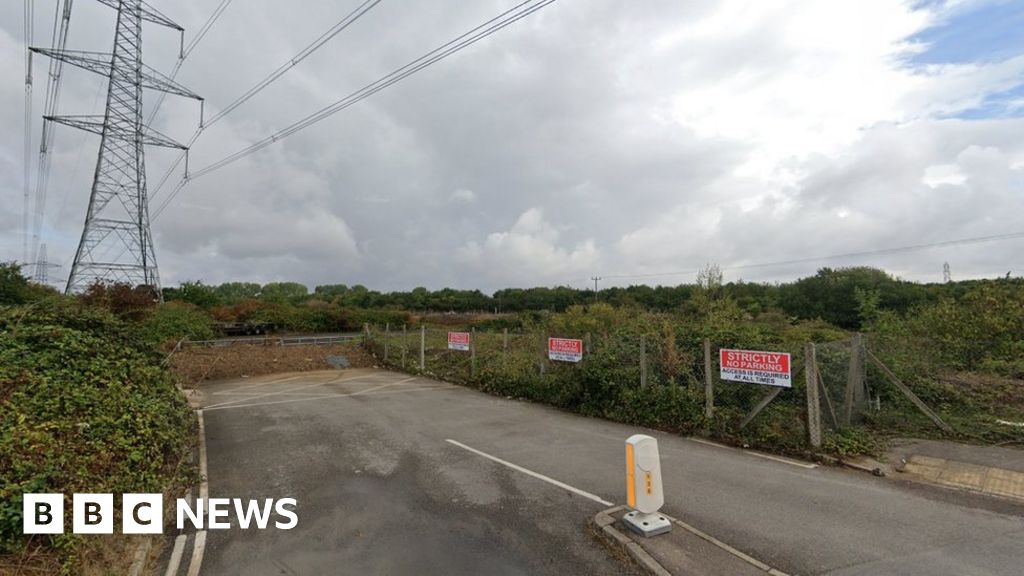 Norwich Thickthorn roundabout to get KFC and Costa