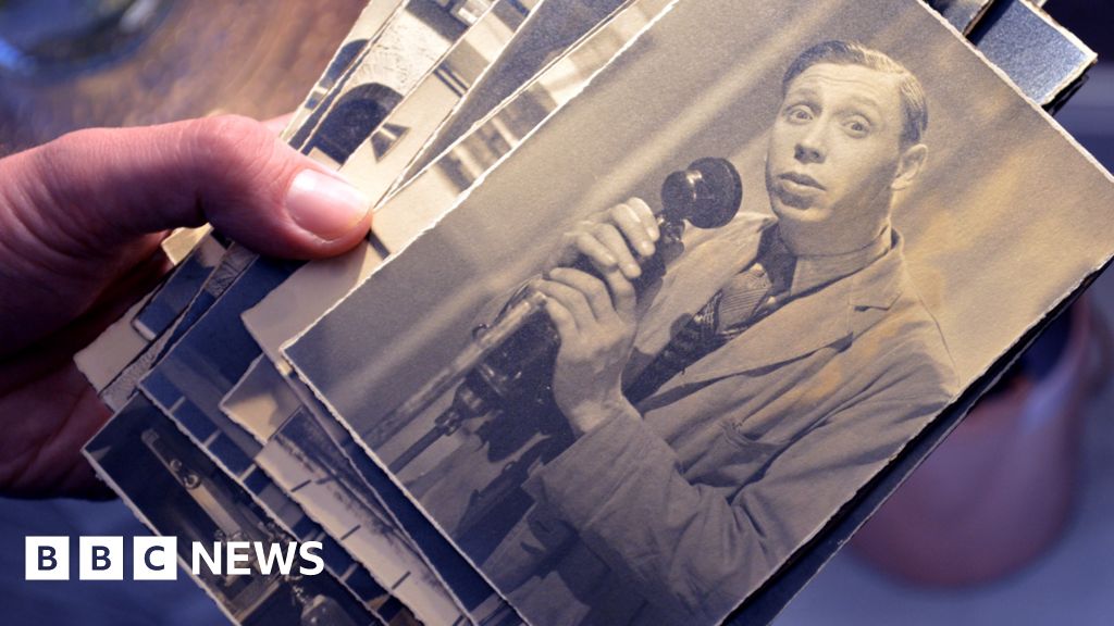 George Formby treasure trove found in a disused office cabinet - BBC News