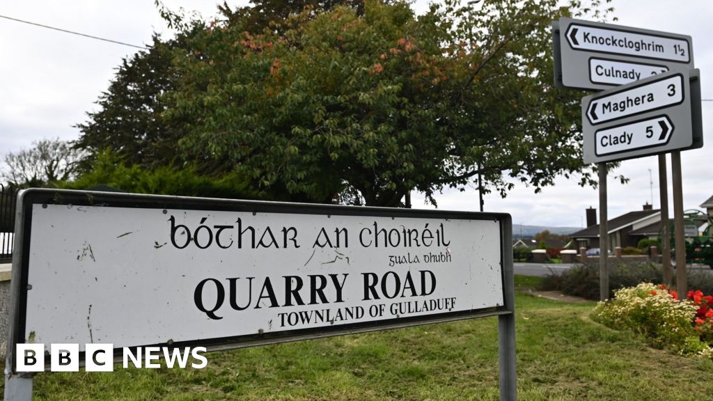 Thomas Rainey charged with murder of wife Katrina Rainey - BBC News