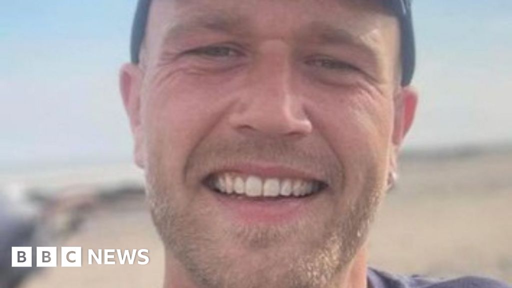 Sean Taylor: Tributes to Grimsby man killed in Lincolnshire collision ...