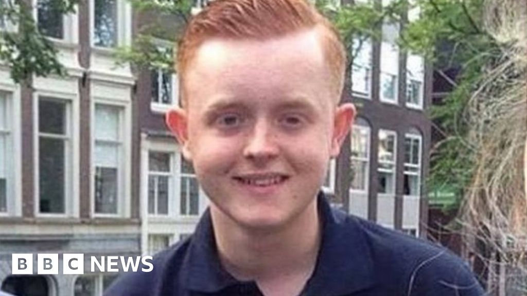 Westminster Bridge terror attack: Survivor launches counter ...