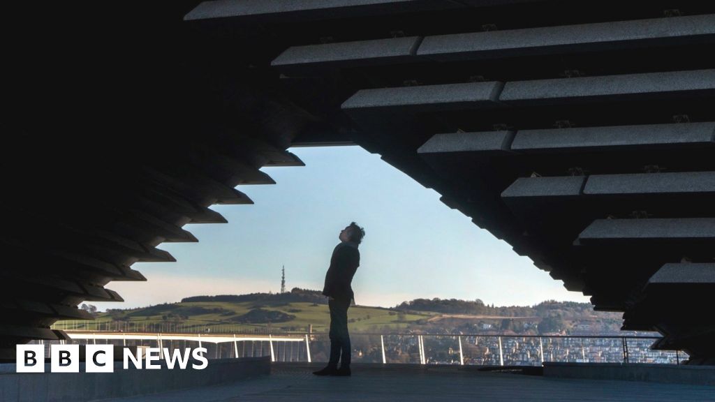 In pictures: How V&A Dundee took shape - BBC News