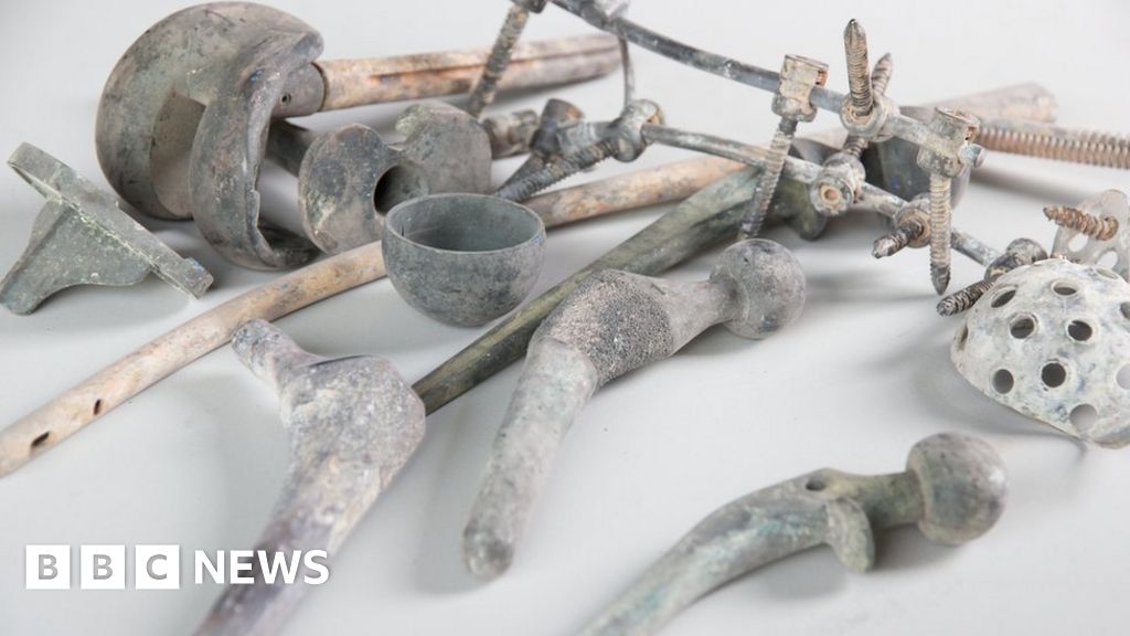 The metal finding new life after cremation - BBC News