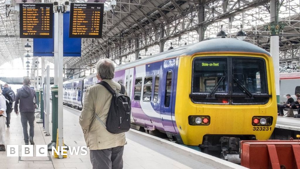 Greater Manchester rail timetable aims to 'unclog bottlenecks'
