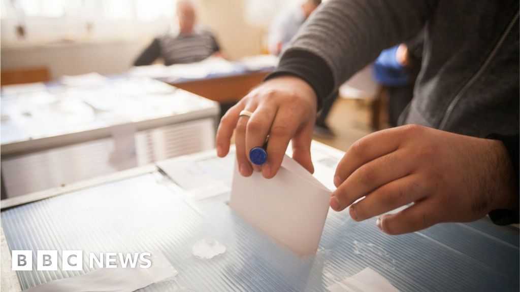 Why do votes take so long to count in Northern Ireland? - BBC News