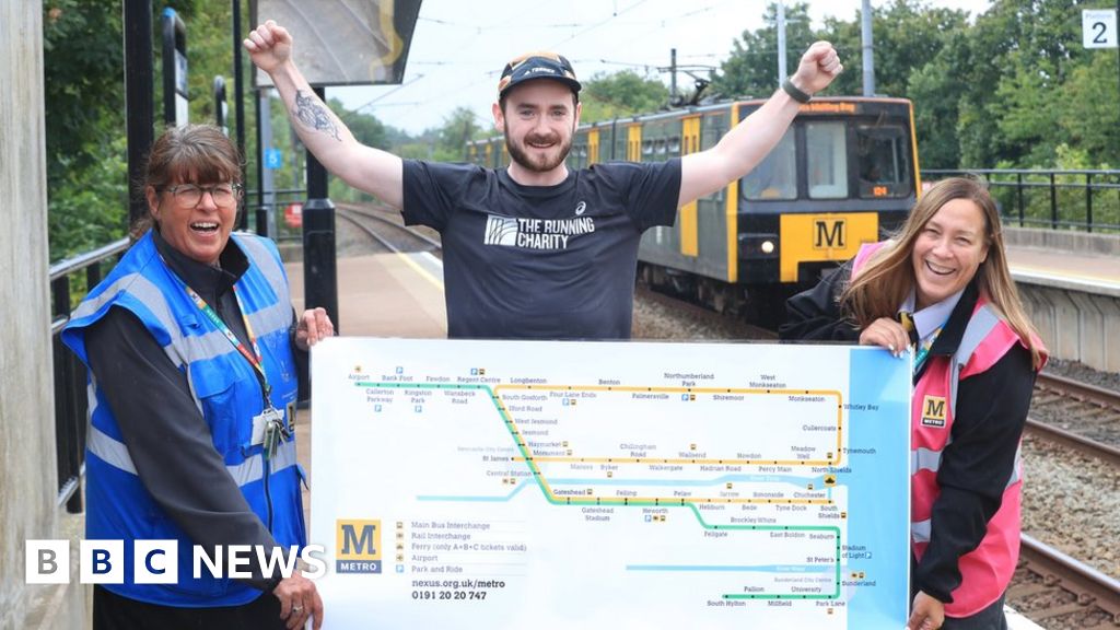 North Tyneside man to run Tyne and Wear Metro network - BBC News