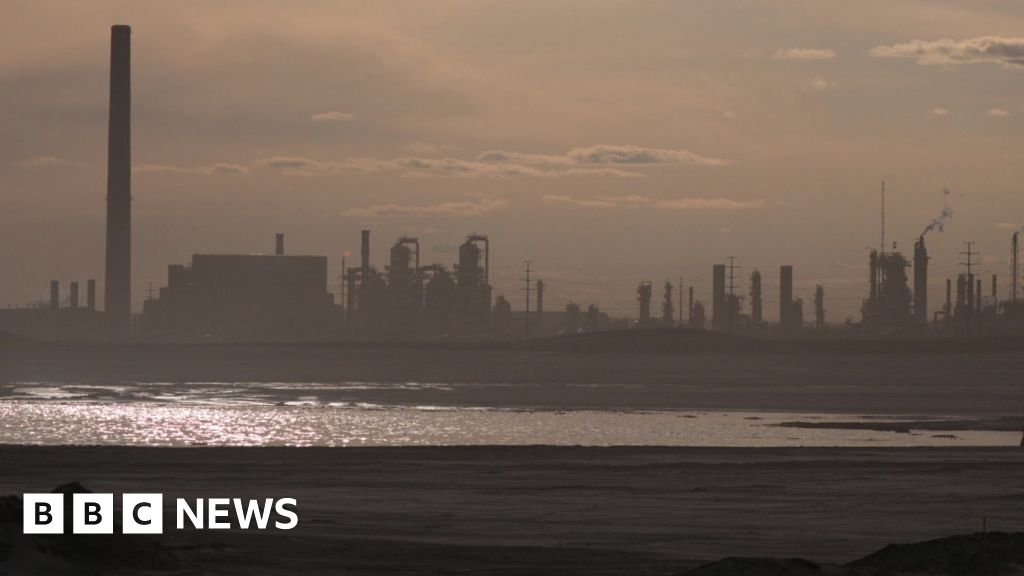 COP21: Alberta's radical climate change plan - BBC News