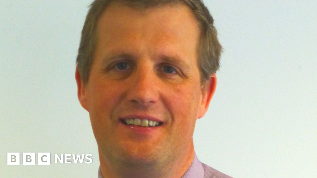 NHS Borders unveils new chief executive - BBC News