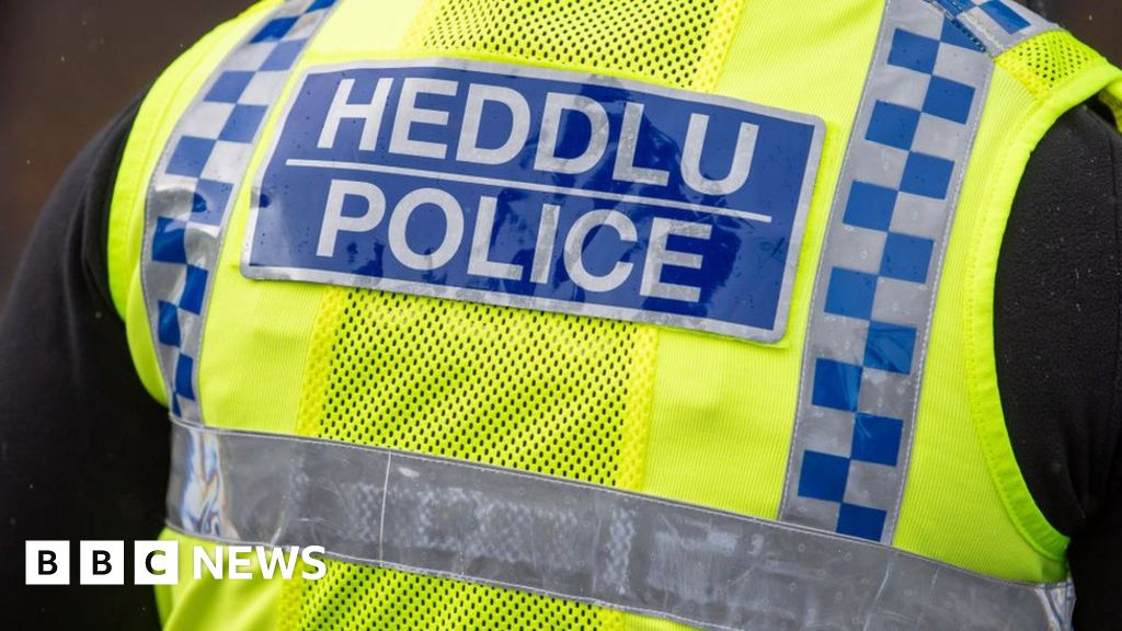 Cardiff: Boy, 13, arrested with suspected Class A drugs - BBC News