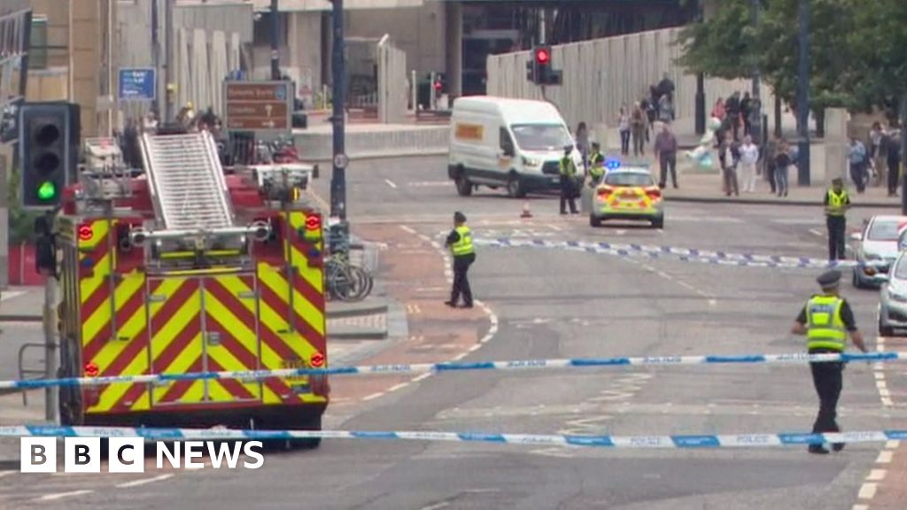 Edinburgh fire: Police probe substation blaze after homes and ...