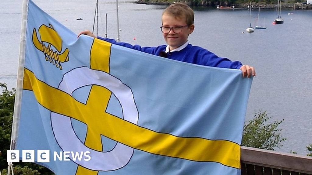 Flag chosen for the Isle of Skye - BBC News