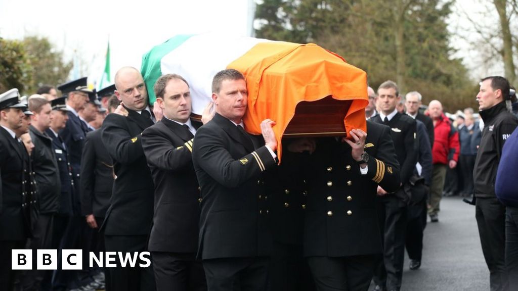 Rescue 116: Funeral of captain Mark Duffy takes place - BBC News