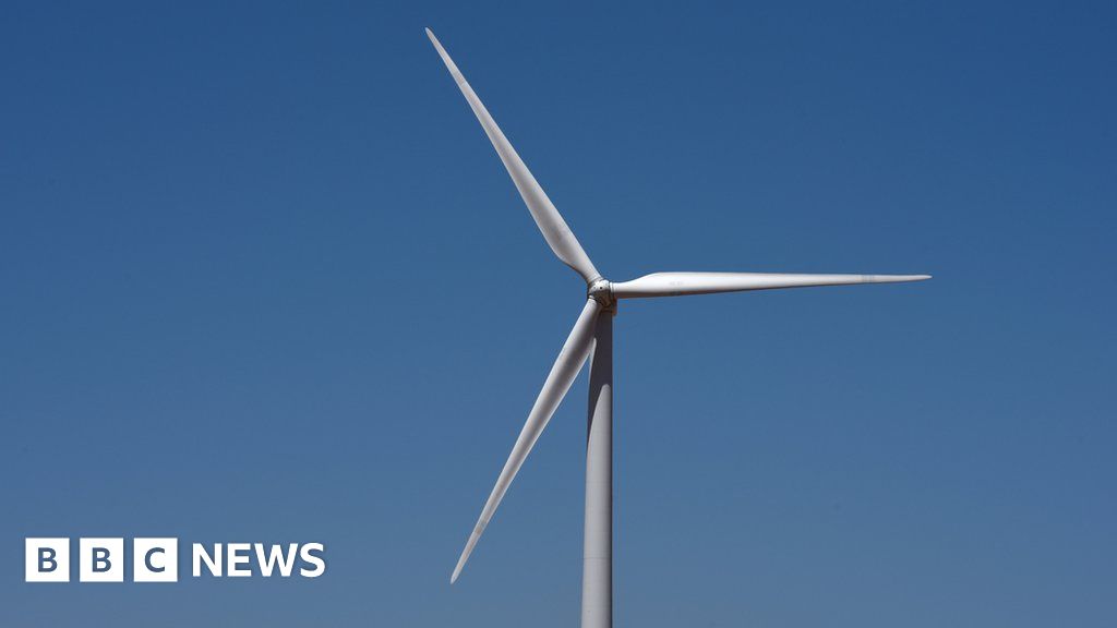 Plan for Highlands wind farm using Motherwell-made towers - BBC News